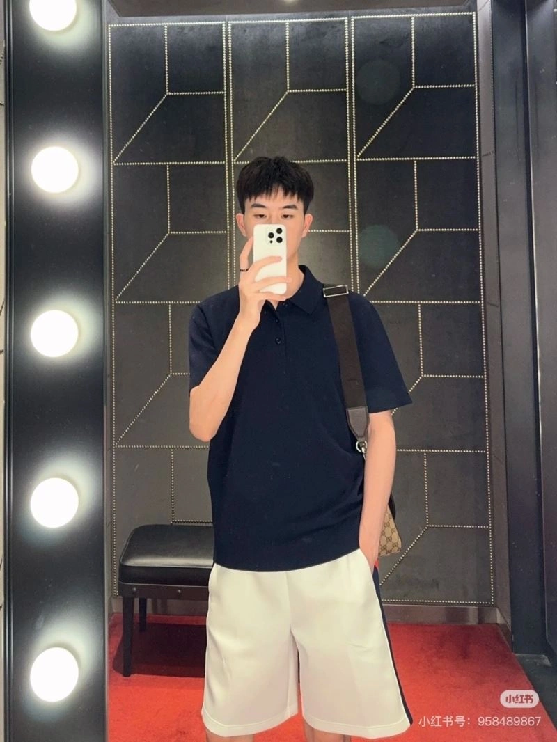 Accurate model Gucci T-Shirts
