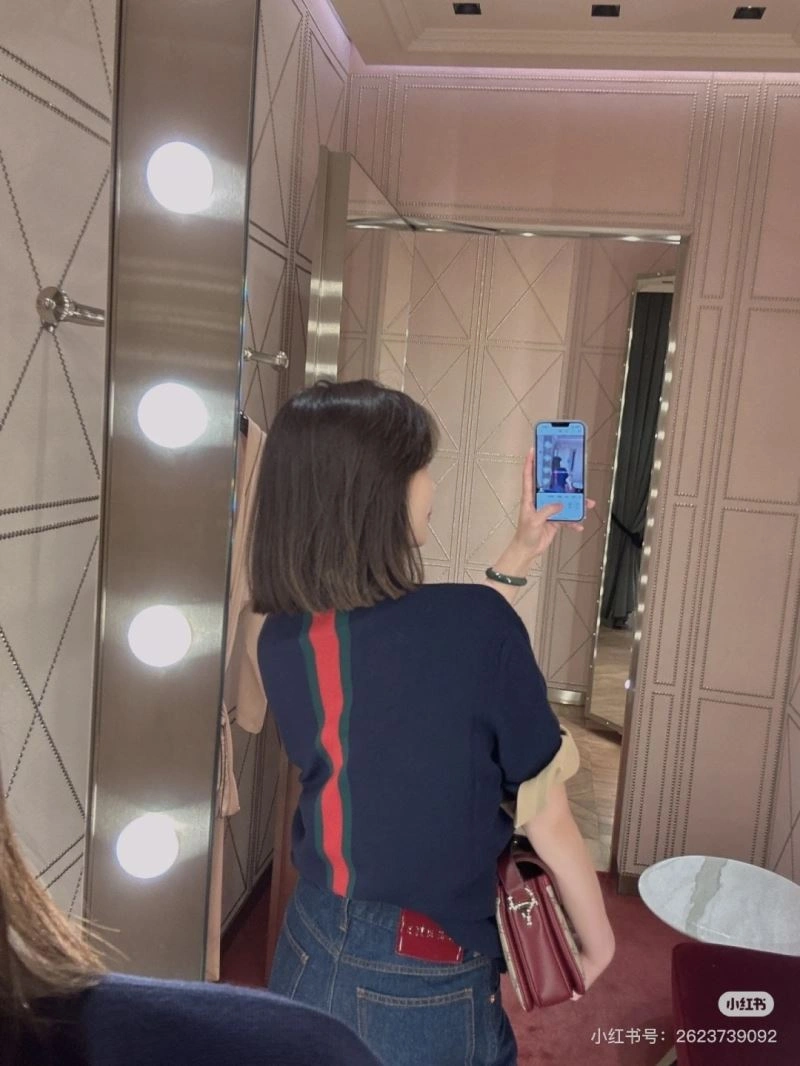 Accurate model Gucci T-Shirts
