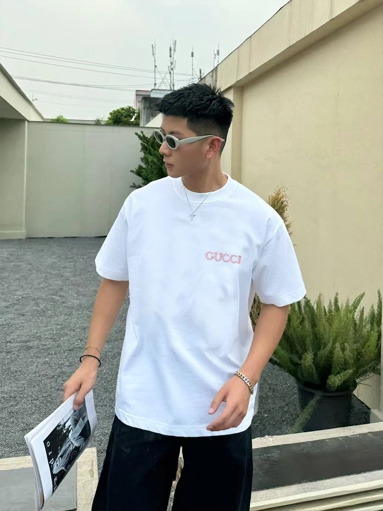Inexpensive Gucci T-Shirts