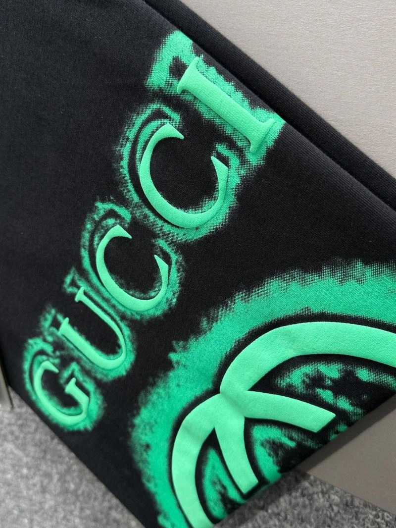Accurate model Gucci T-Shirts