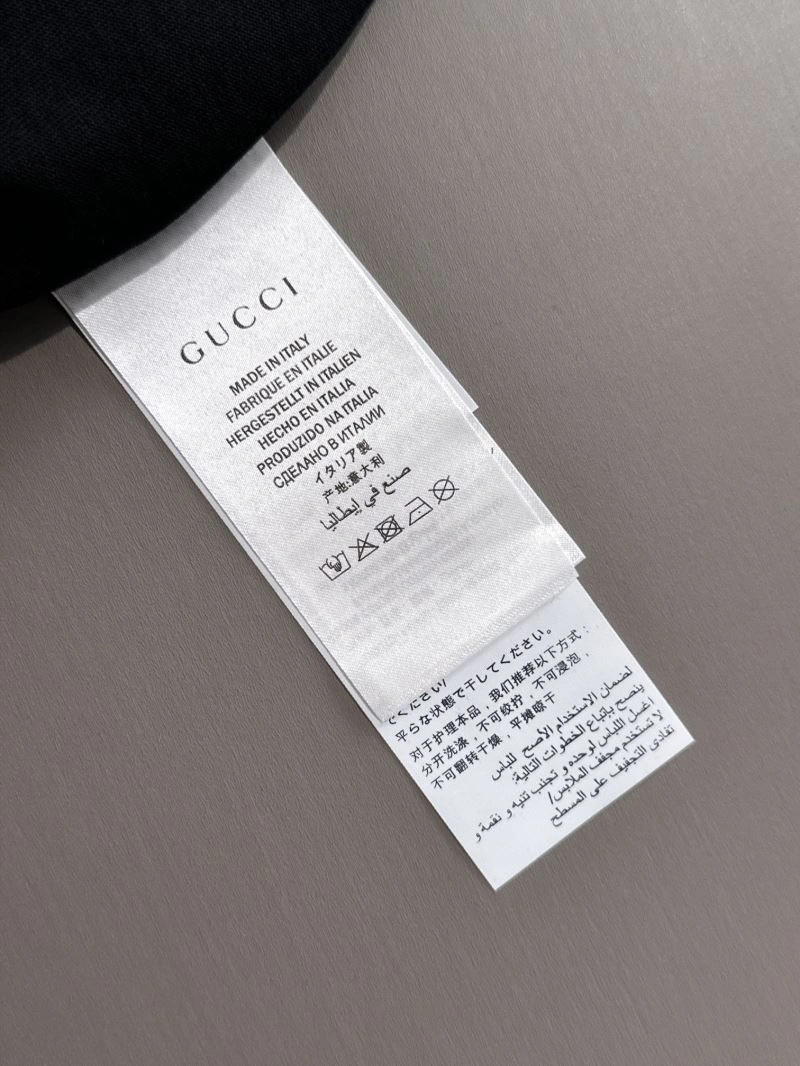 Top mirror Gucci T-Shirts