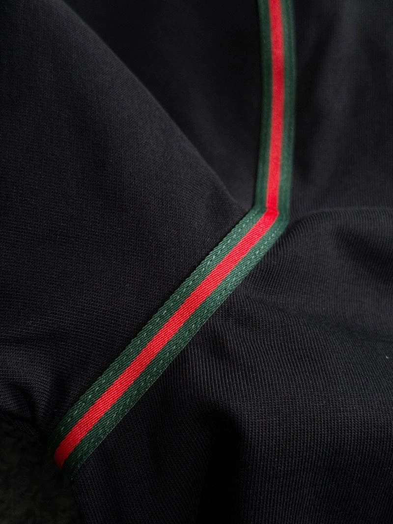 Indistinguishable Gucci T-Shirts
