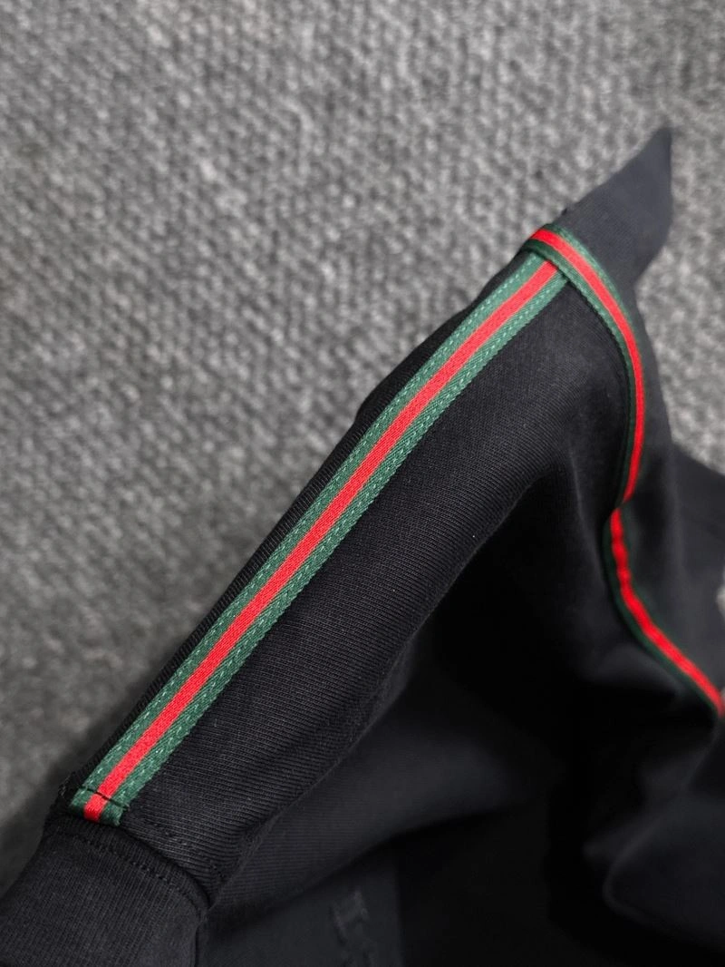 Indistinguishable Gucci T-Shirts