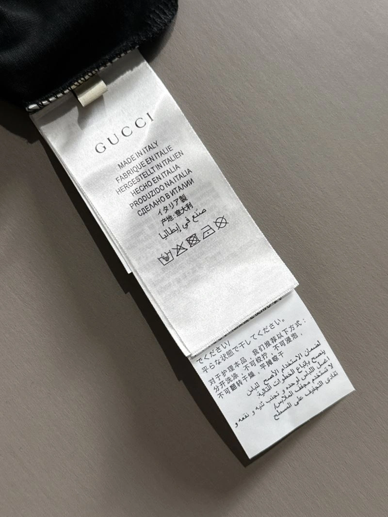 Accurate model Gucci T-Shirts