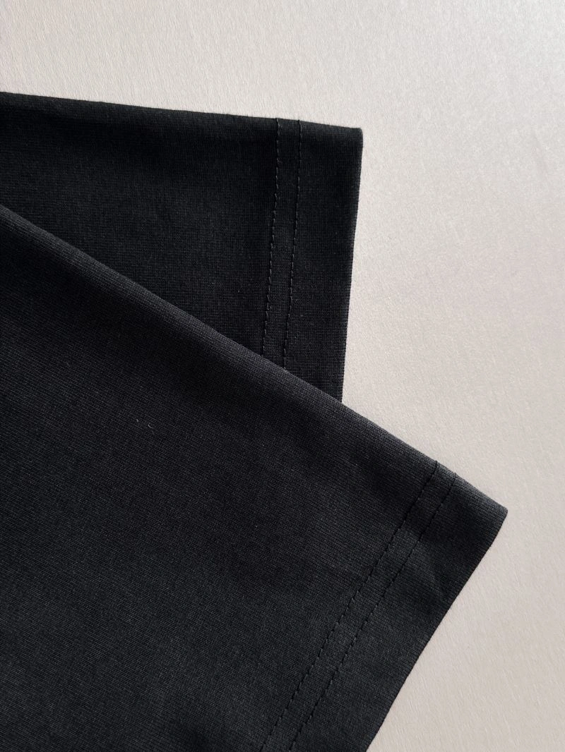 Factory-made Gucci T-Shirts