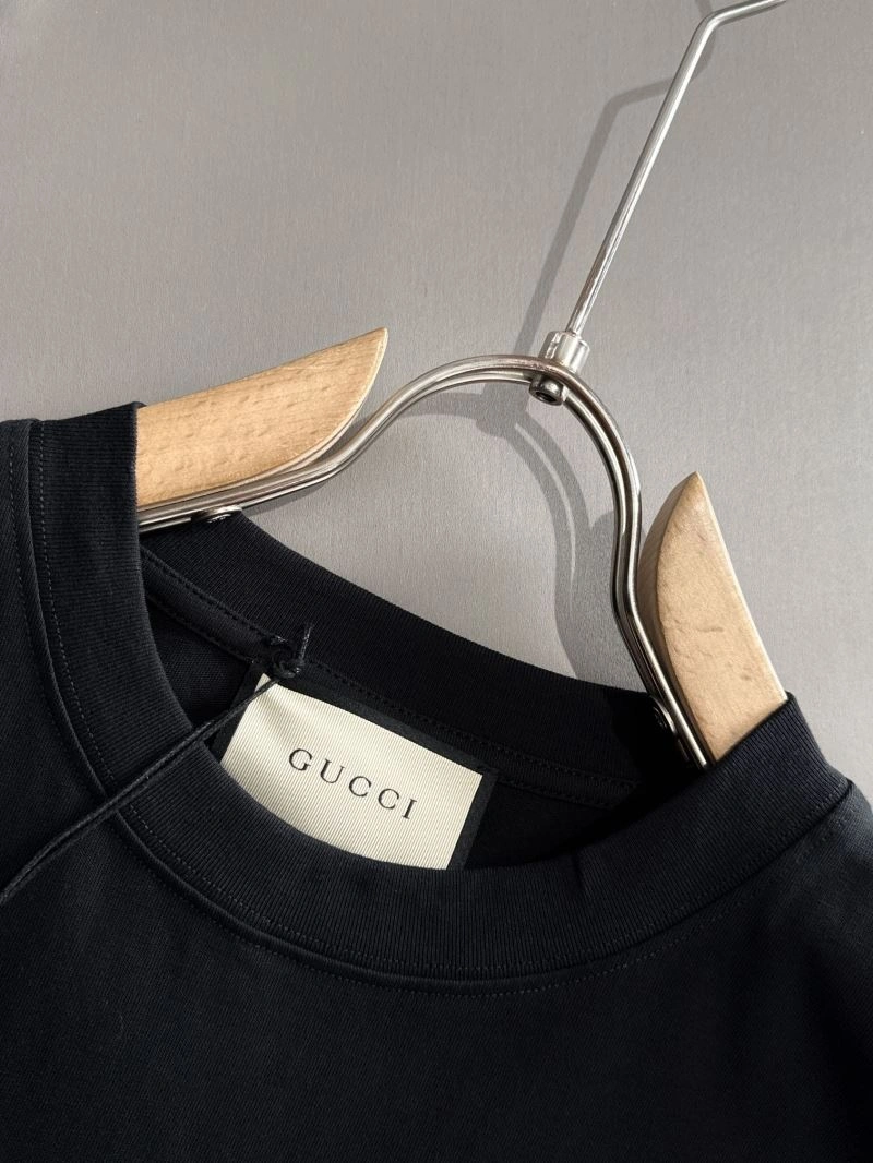 Low-cost Gucci T-Shirts
