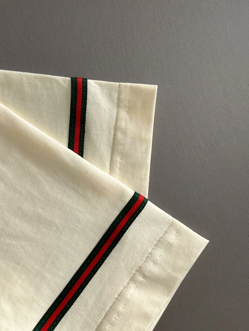 Accurate model Gucci T-Shirts
