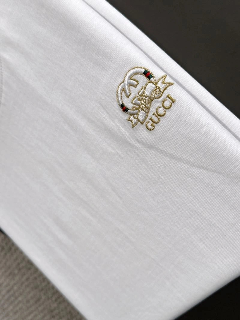 Perfect replica Gucci T-Shirts