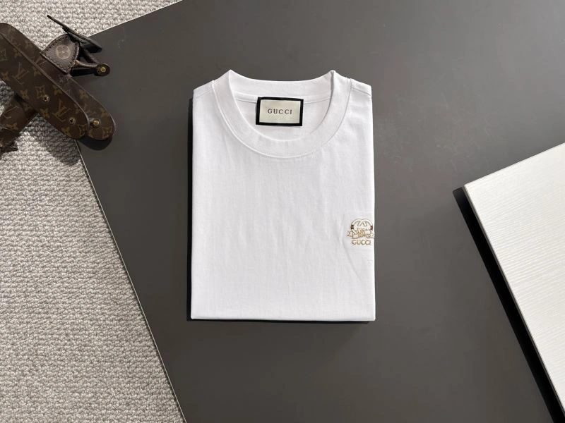 Perfect replica Gucci T-Shirts