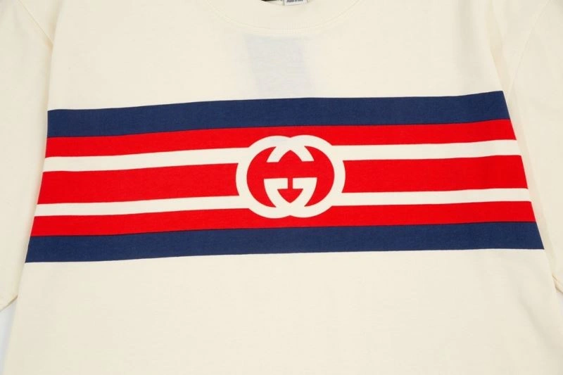 Top match Gucci T-Shirts