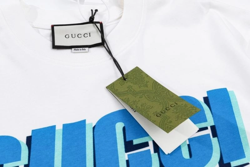 Top match Gucci T-Shirts