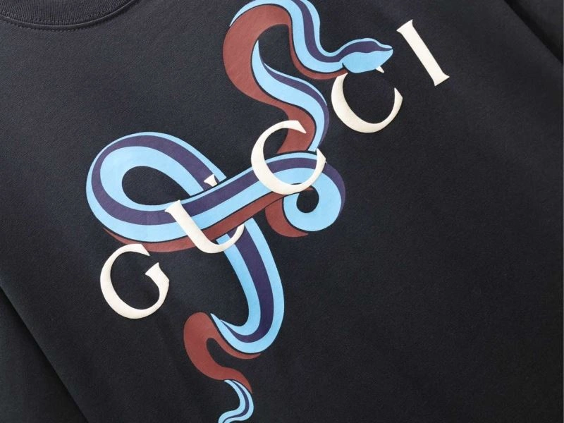 Top mirror Gucci T-Shirts