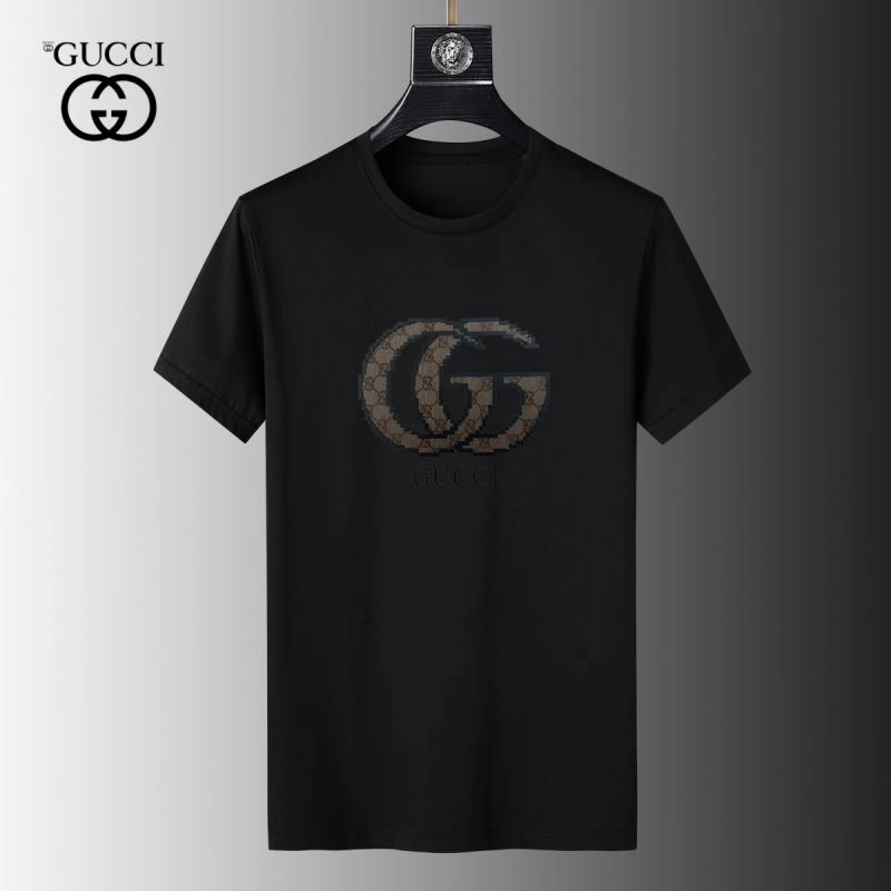 Indistinguishable Gucci T-Shirts