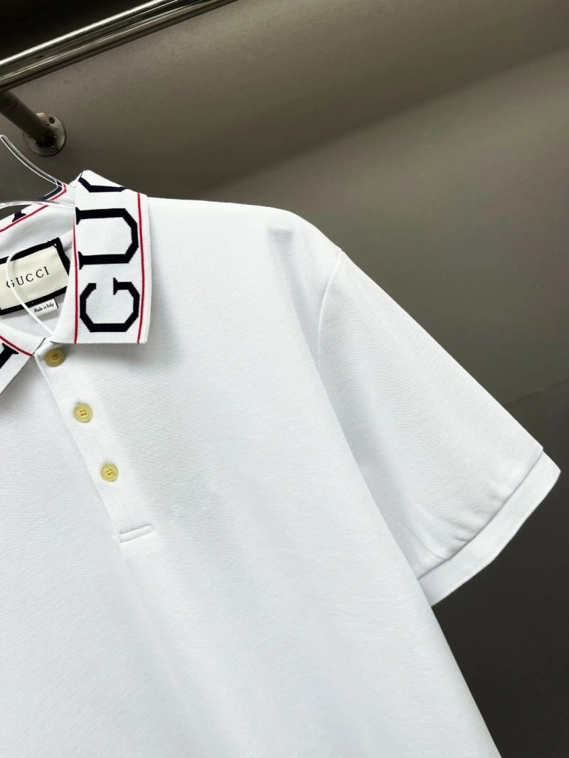 Top match Gucci T-Shirts