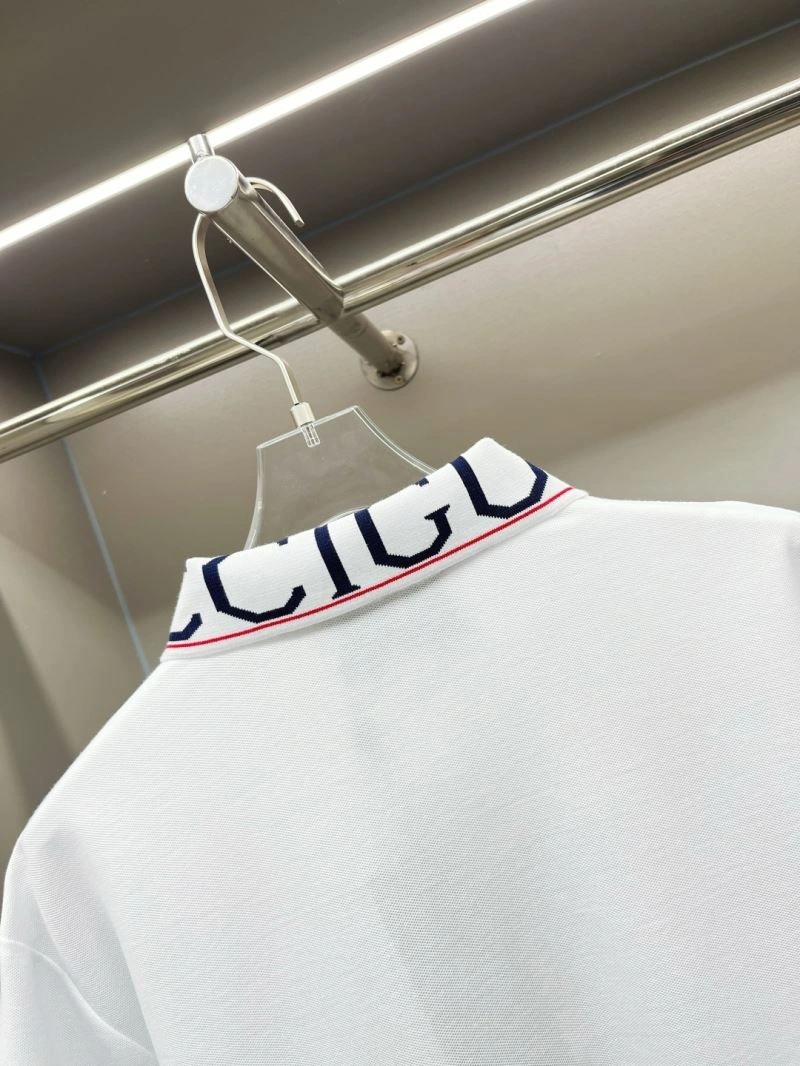 Top match Gucci T-Shirts
