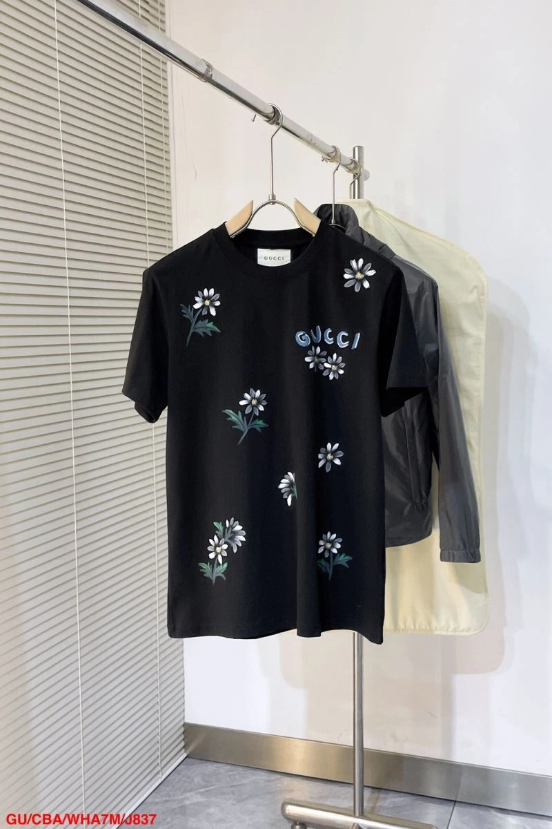 Gucci T-Shirts