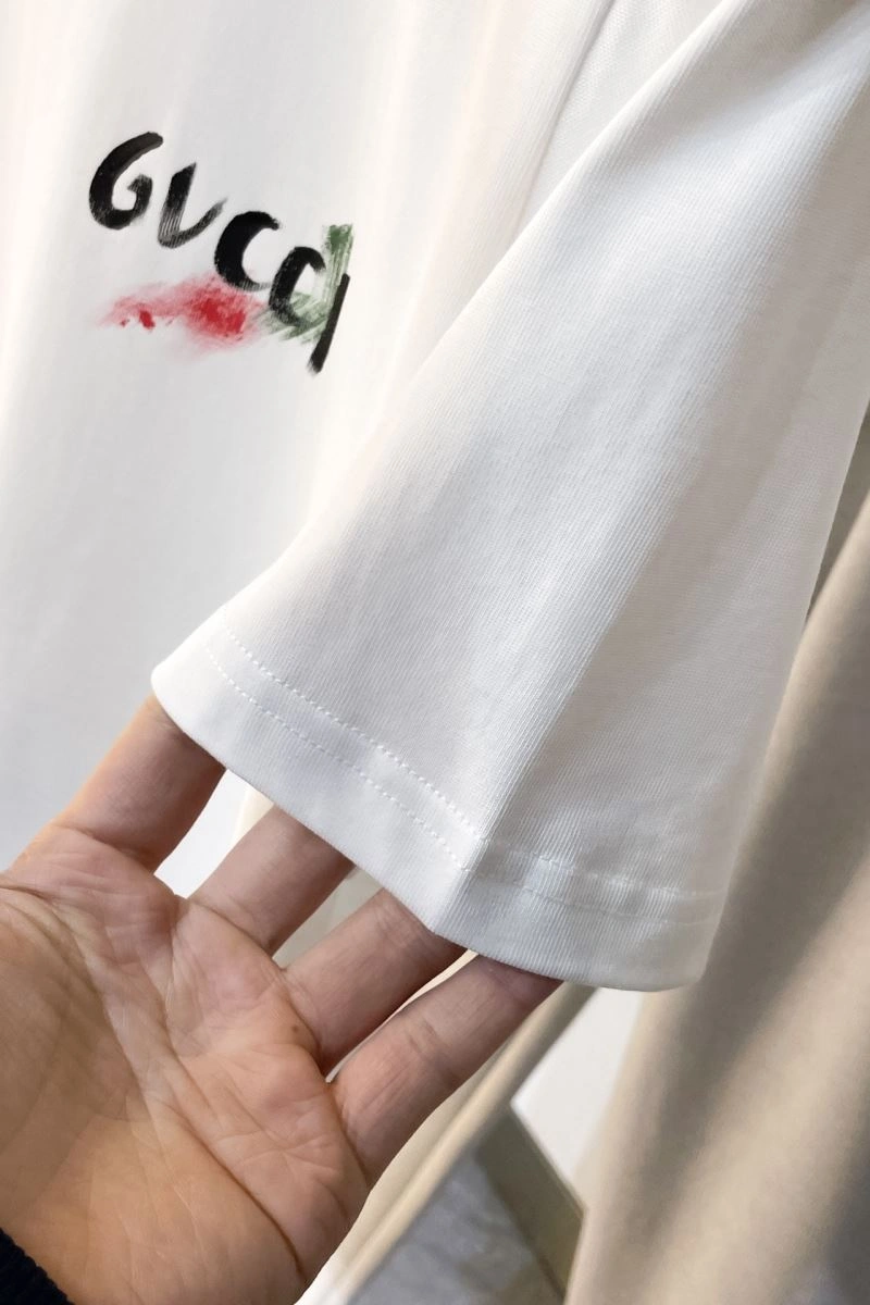 Top match Gucci T-Shirts