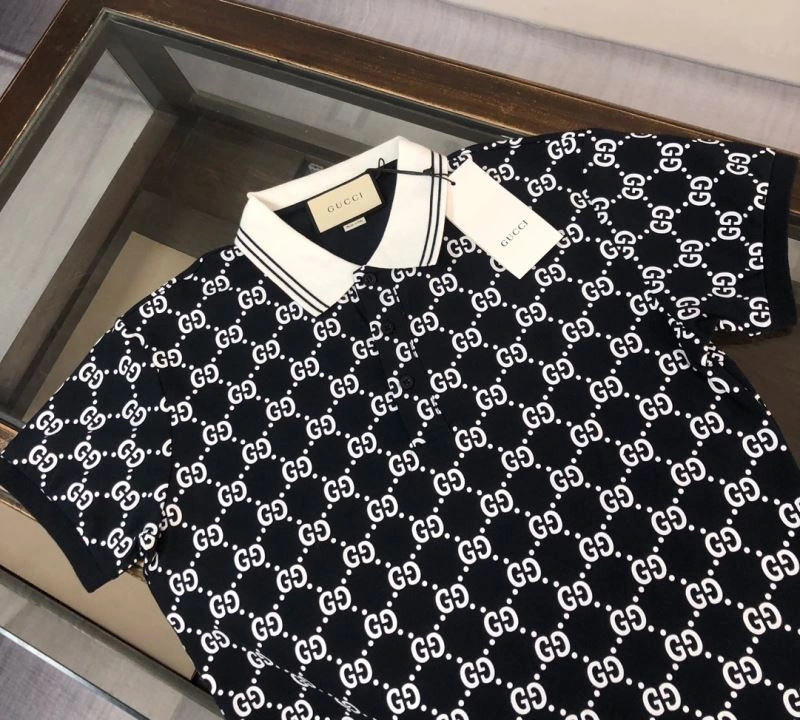 Top mirror Gucci T-Shirts