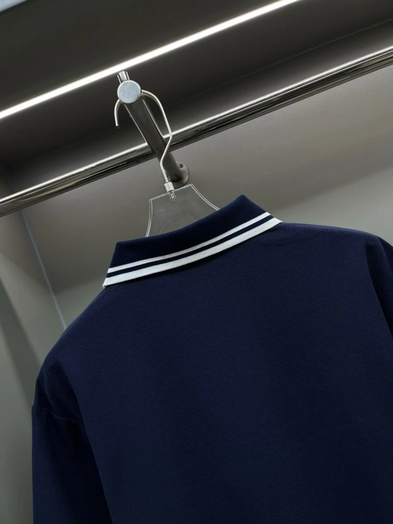 Top match Gucci T-Shirts