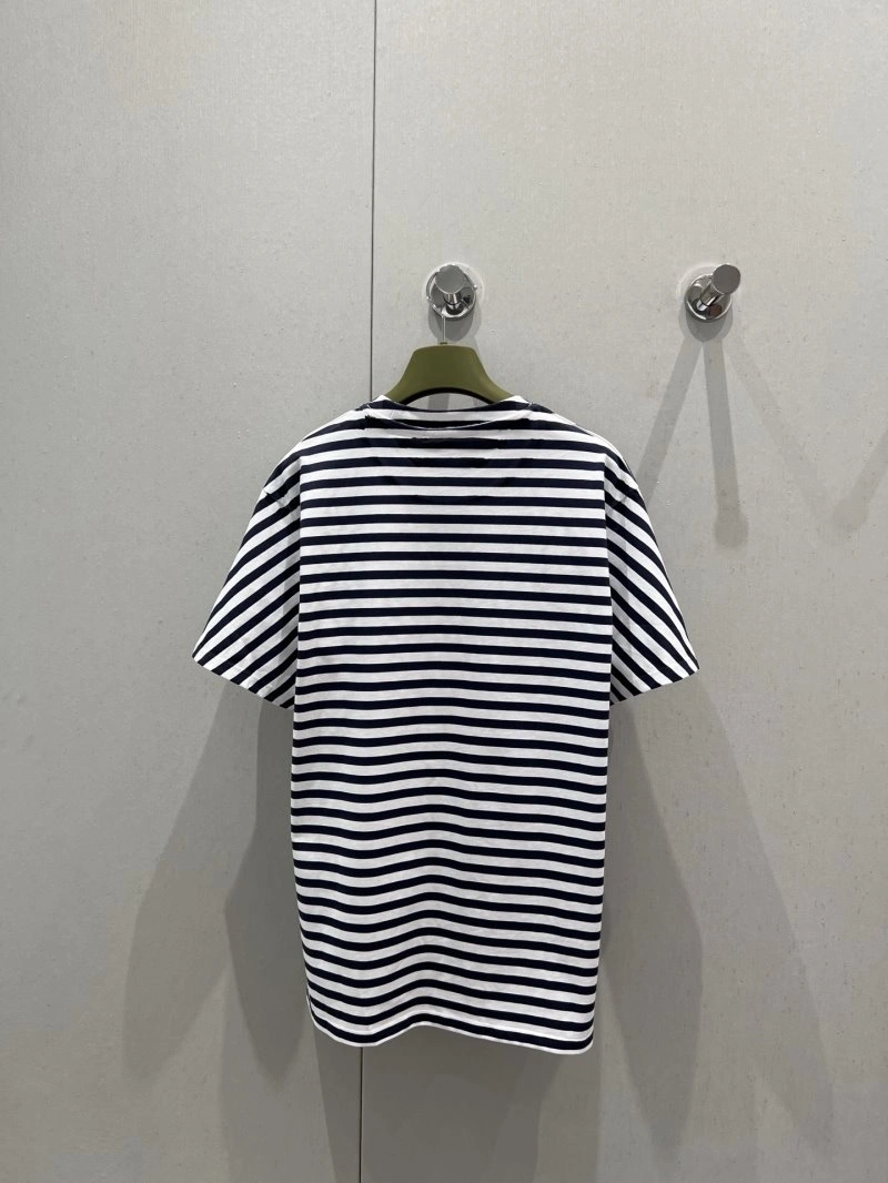 Reasonably priced Gucci T-Shirts