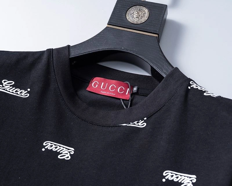 Top mirror Gucci T-Shirts