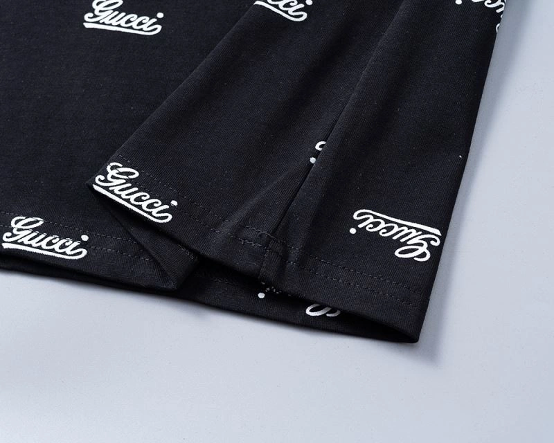 Top mirror Gucci T-Shirts