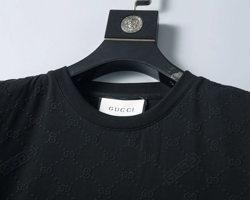Top mirror Gucci T-Shirts