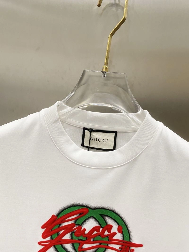 Indistinguishable Gucci T-Shirts