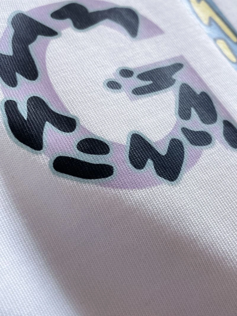 Accurate model Gucci T-Shirts