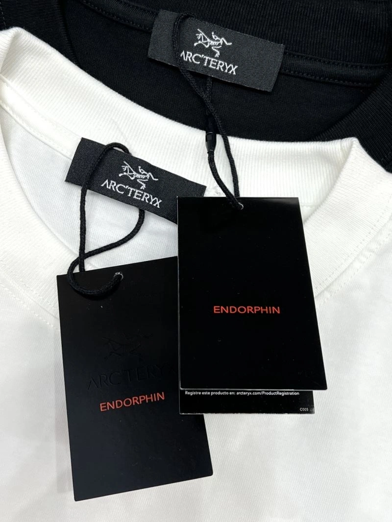 Indistinguishable Gucci T-Shirts