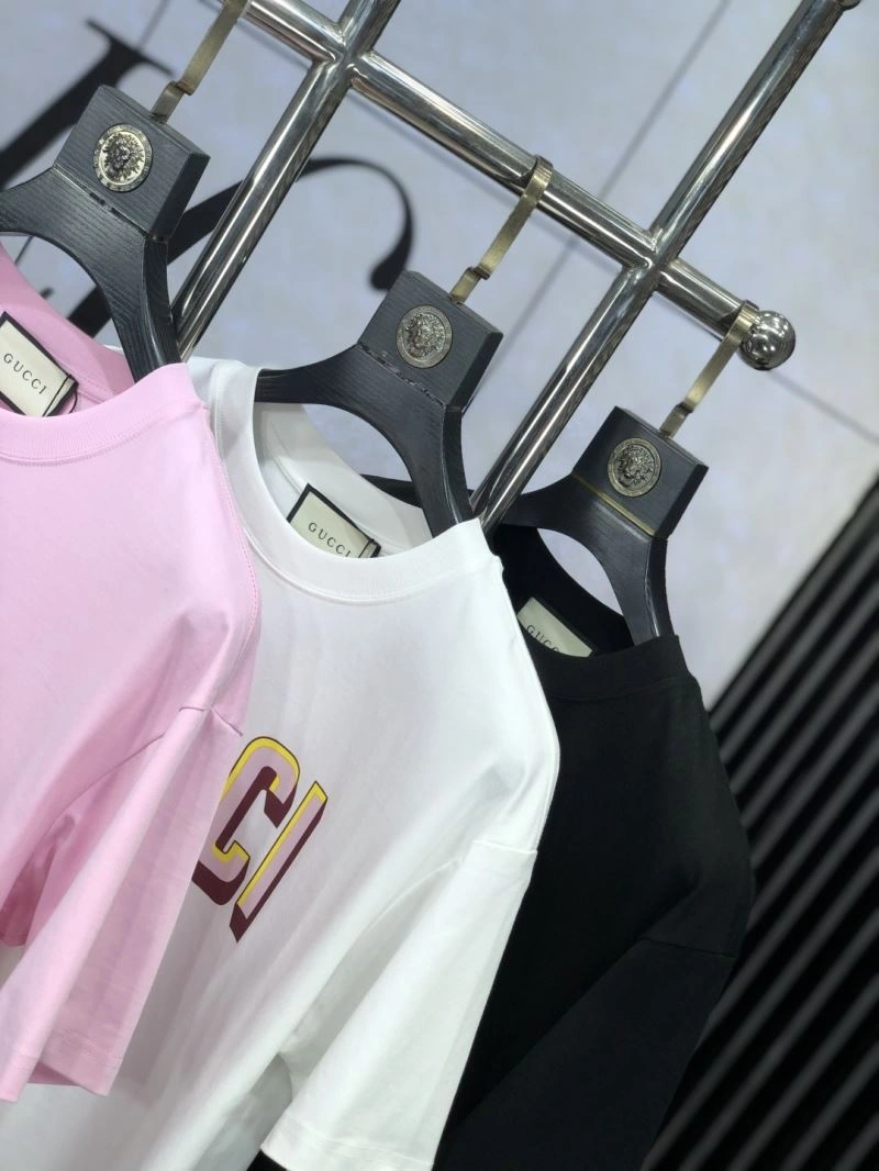 Top mirror Gucci T-Shirts