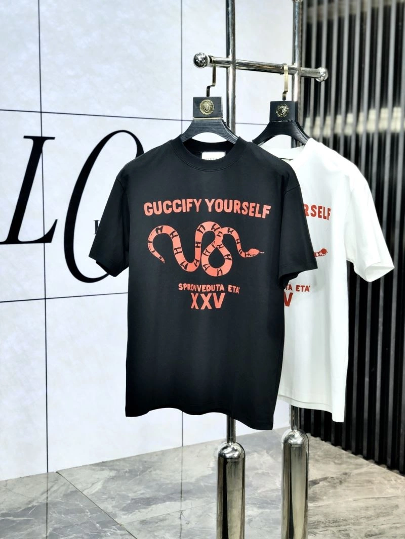 Bargain Gucci T-Shirts