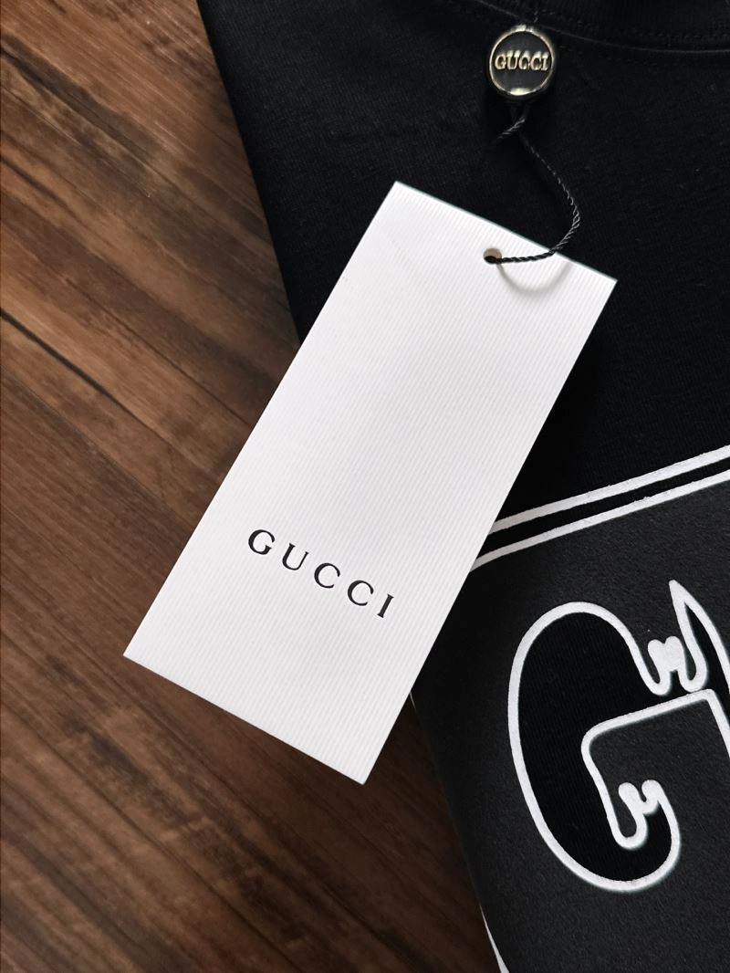 Bargain Gucci T-Shirts