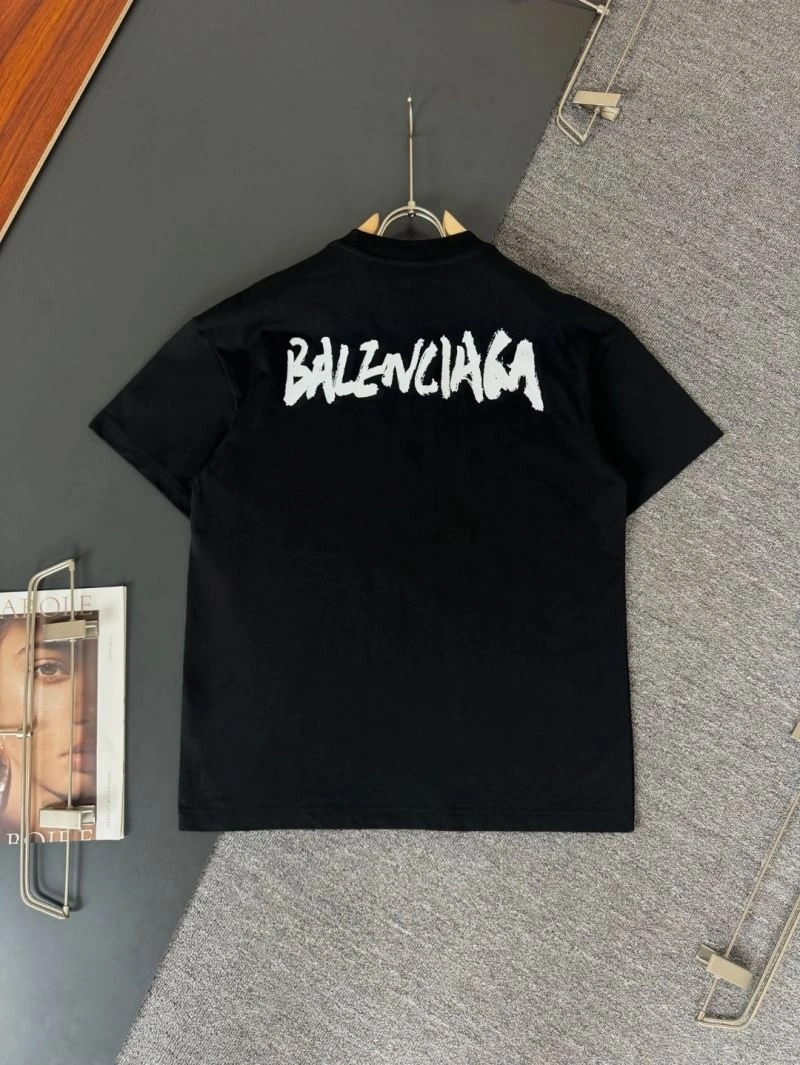 Indistinguishable Gucci T-Shirts