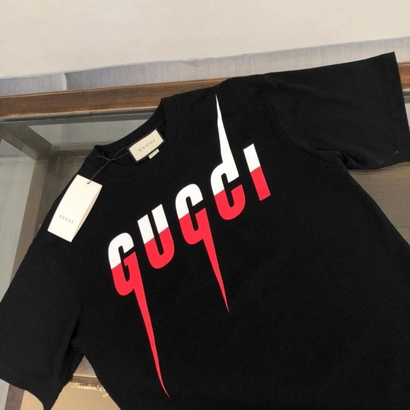 Accurate model Gucci T-Shirts