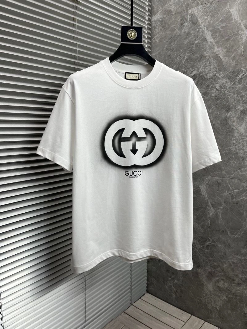 Inexpensive Gucci T-Shirts