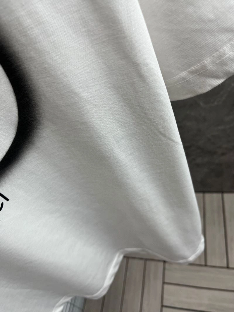 Inexpensive Gucci T-Shirts