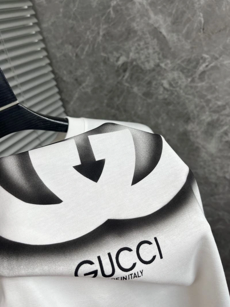 Inexpensive Gucci T-Shirts