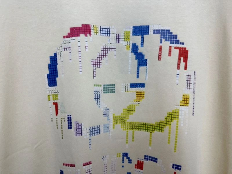 Value-priced Gucci T-Shirts