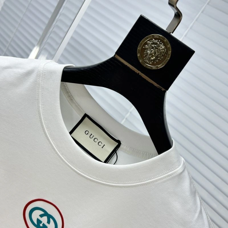 Low-cost Gucci T-Shirts
