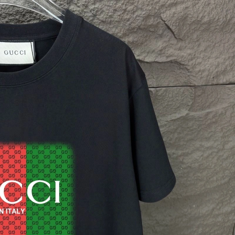Top match Gucci T-Shirts