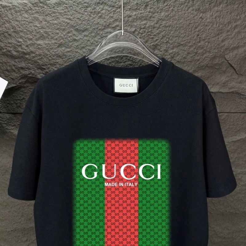 Top match Gucci T-Shirts