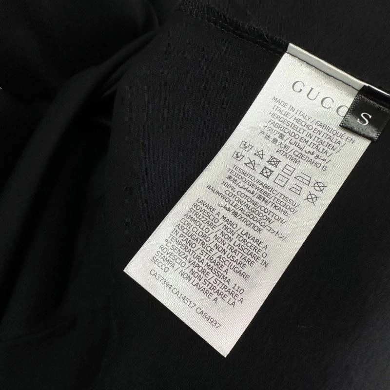 Top match Gucci T-Shirts
