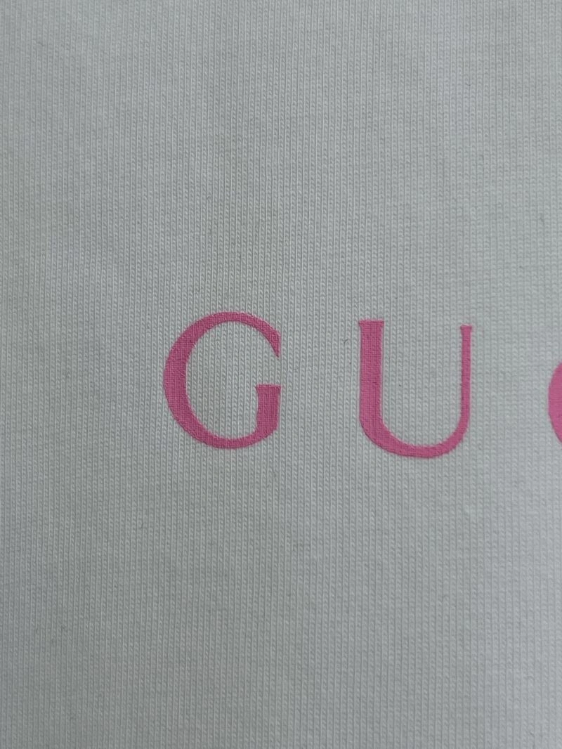 Accurate model Gucci T-Shirts