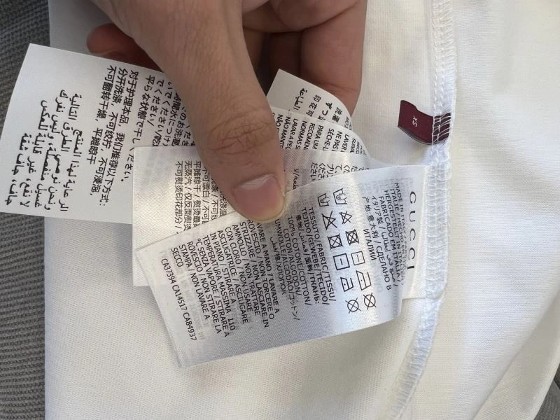 Accurate model Gucci T-Shirts
