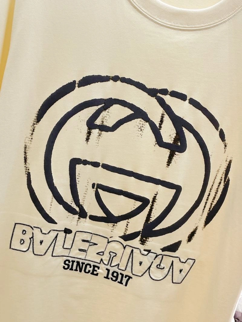 Value-priced Gucci T-Shirts