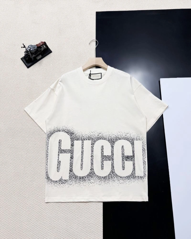 Gucci T-Shirts