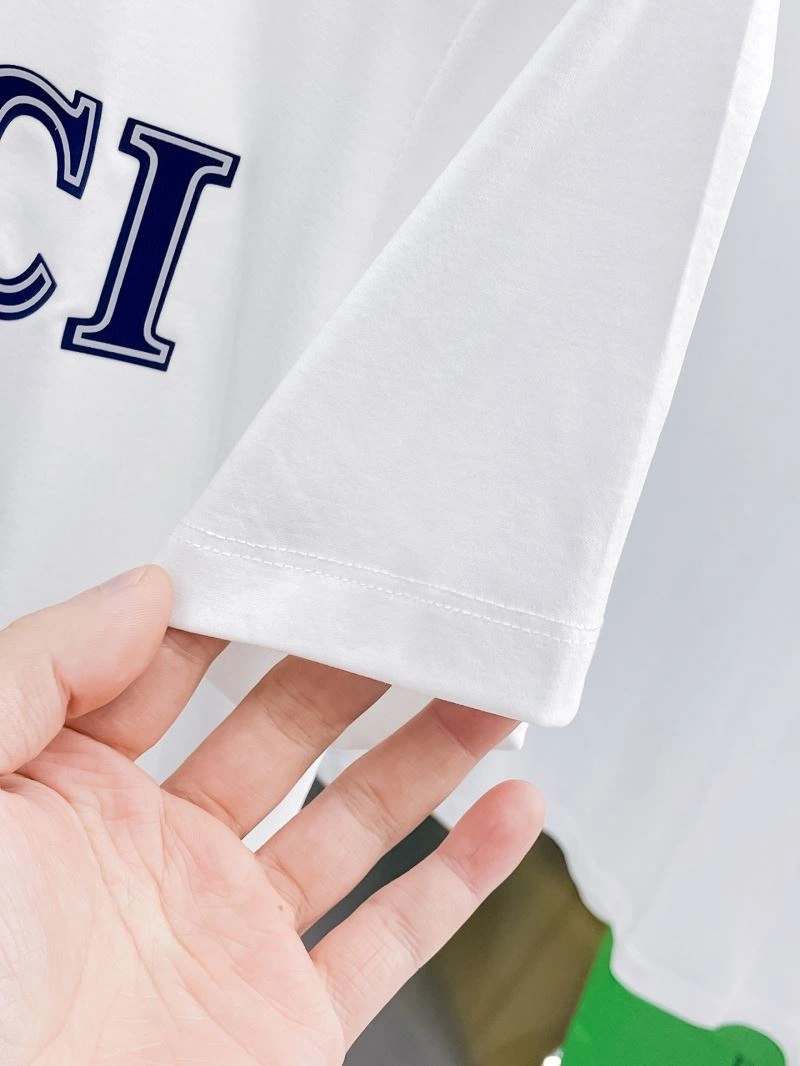 Brand-authenticated Gucci T-Shirts
