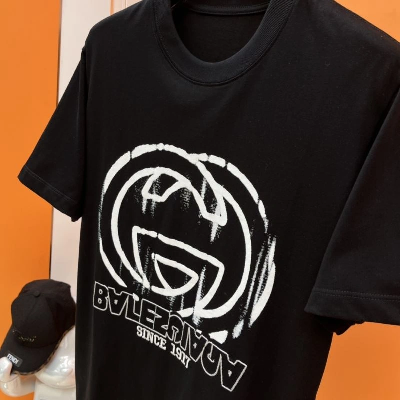 Value-priced Gucci T-Shirts