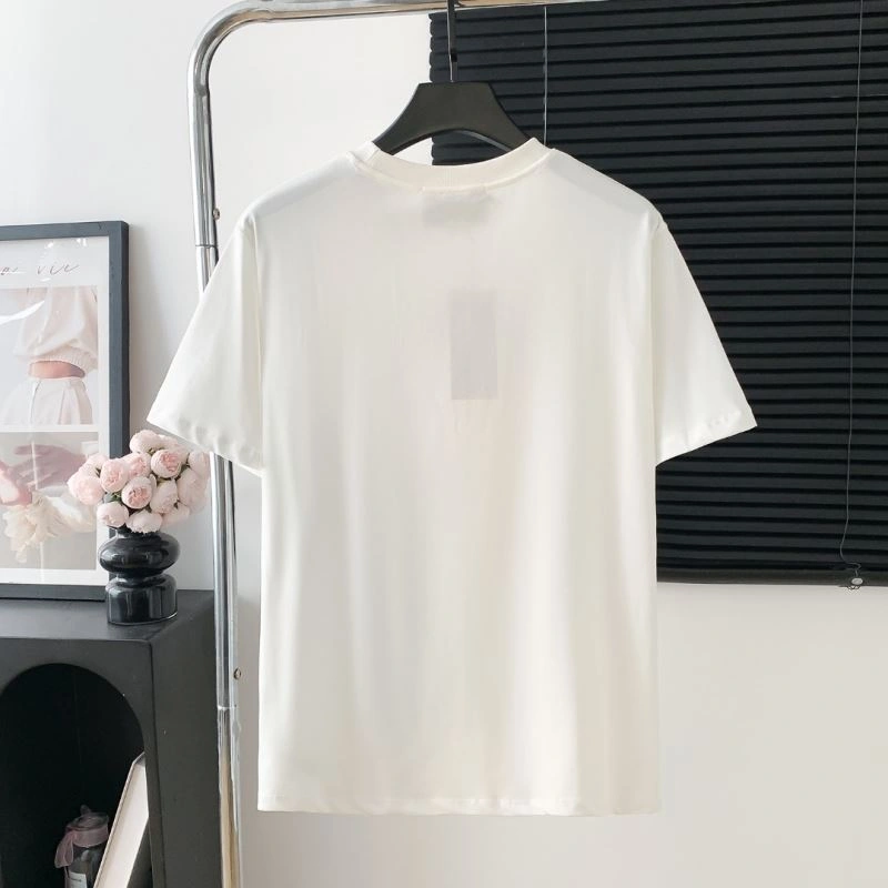 Indistinguishable Gucci T-Shirts
